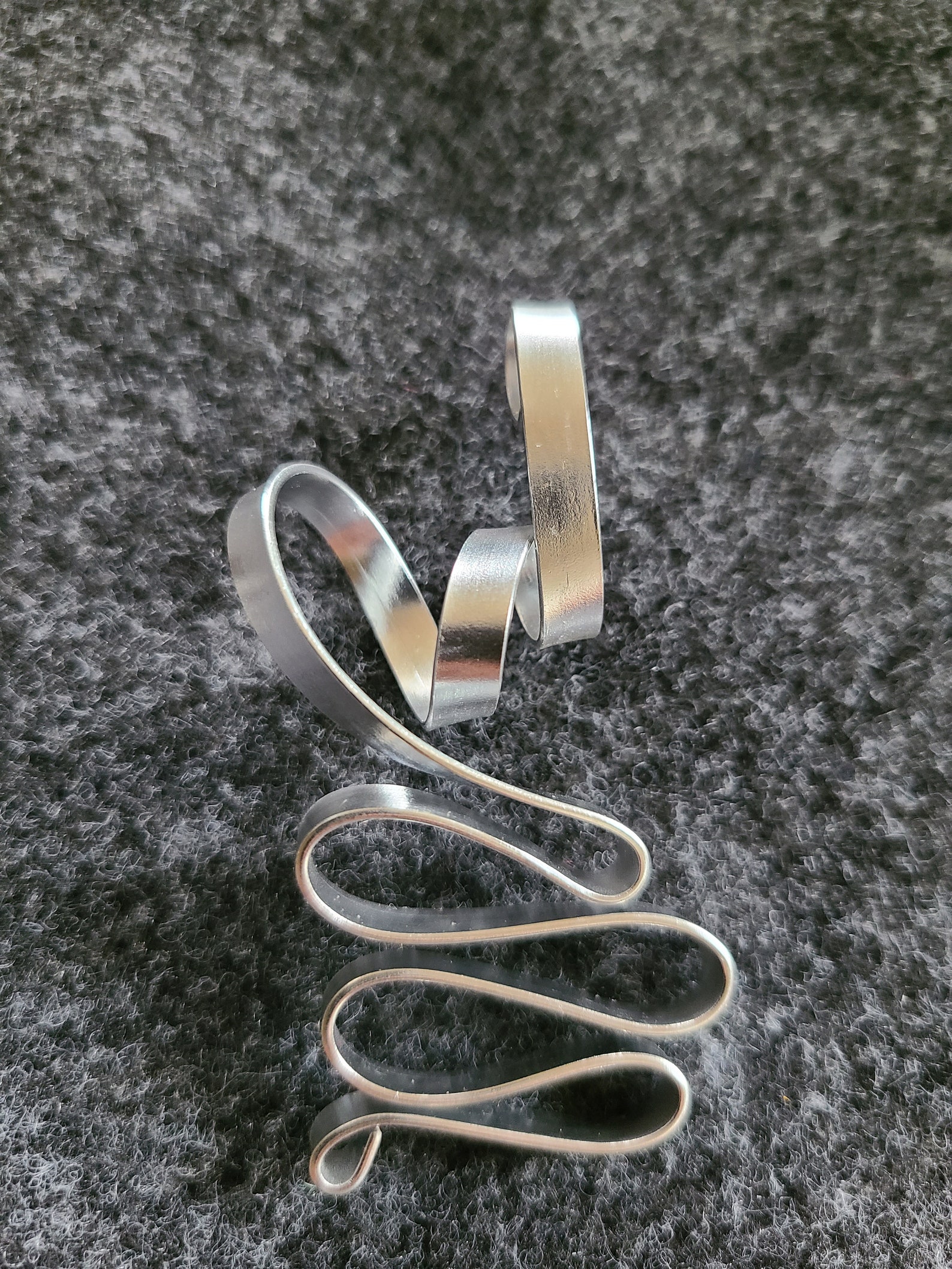 Beautiful Flat Silver Wire Pendant/necklace - Etsy