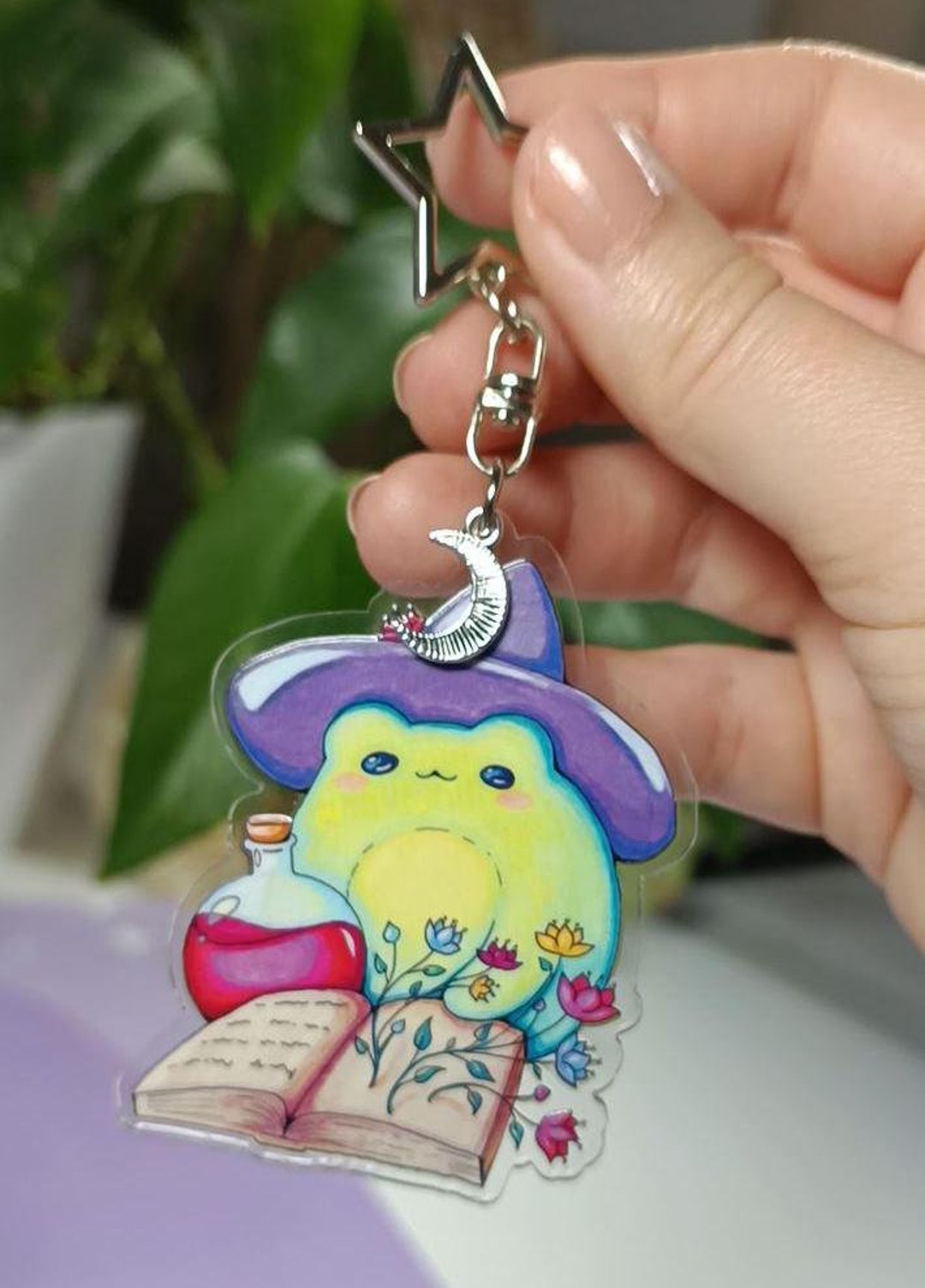 Witchy Frog Keyring With Witch's Hat 6cm - A Magical Accessory for Frog ...