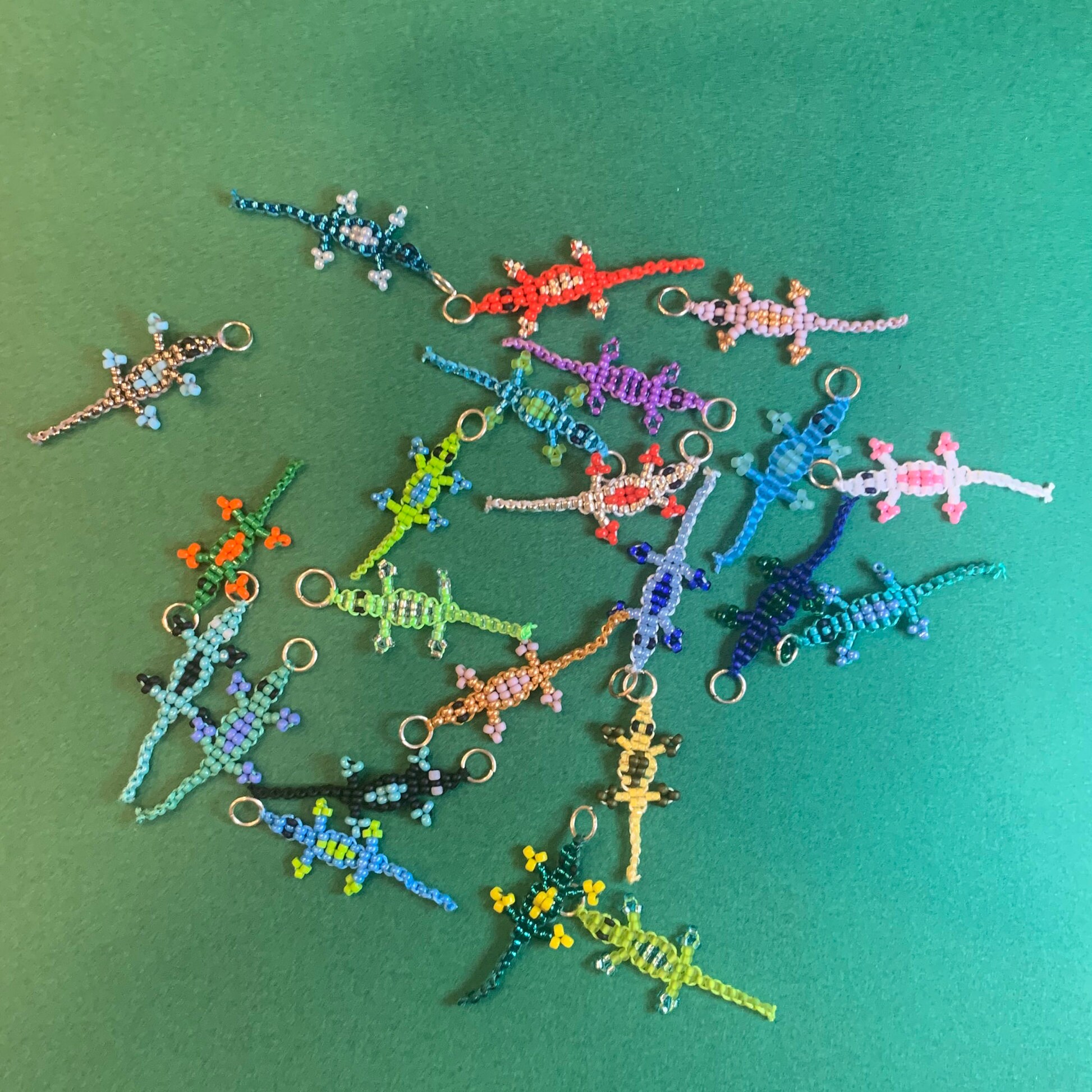 Mini Beaded Lizards / Beaded Geckos / Beaded Lizards Charms and ...