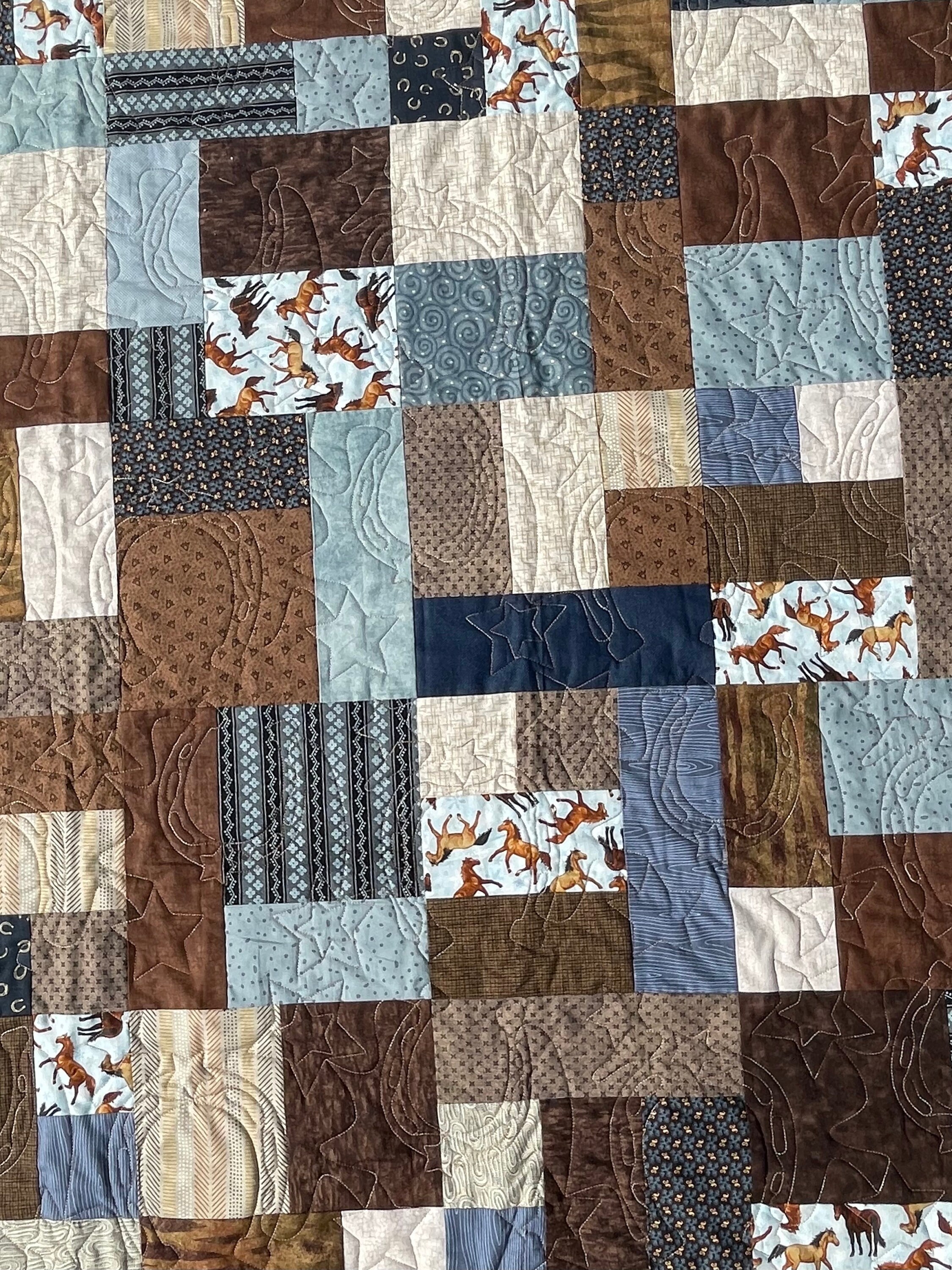 Western Horse-themed Handmade Lap Quilt - Etsy