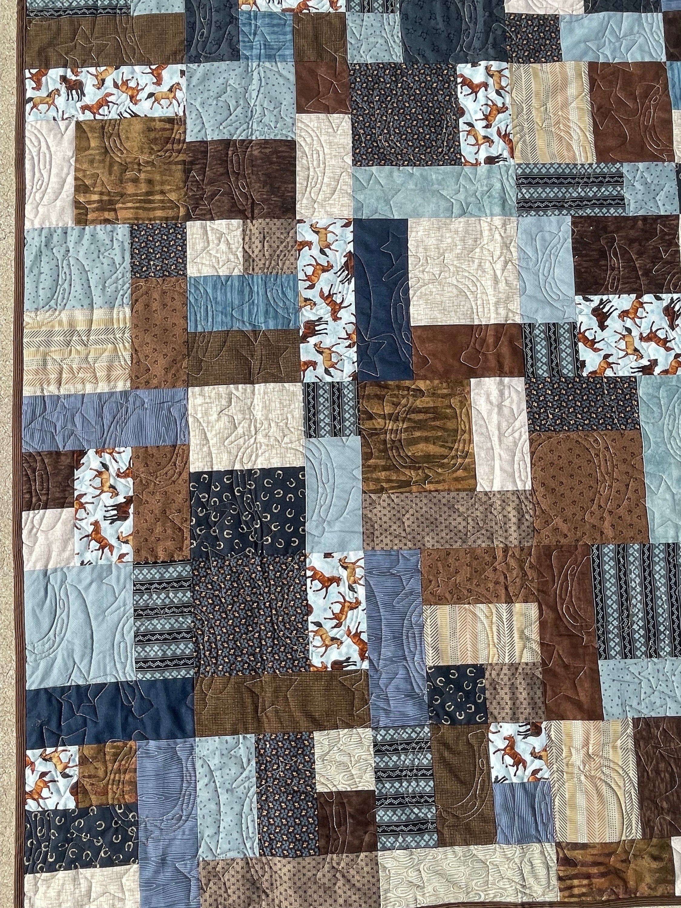 Western Horse-themed Handmade Lap Quilt - Etsy