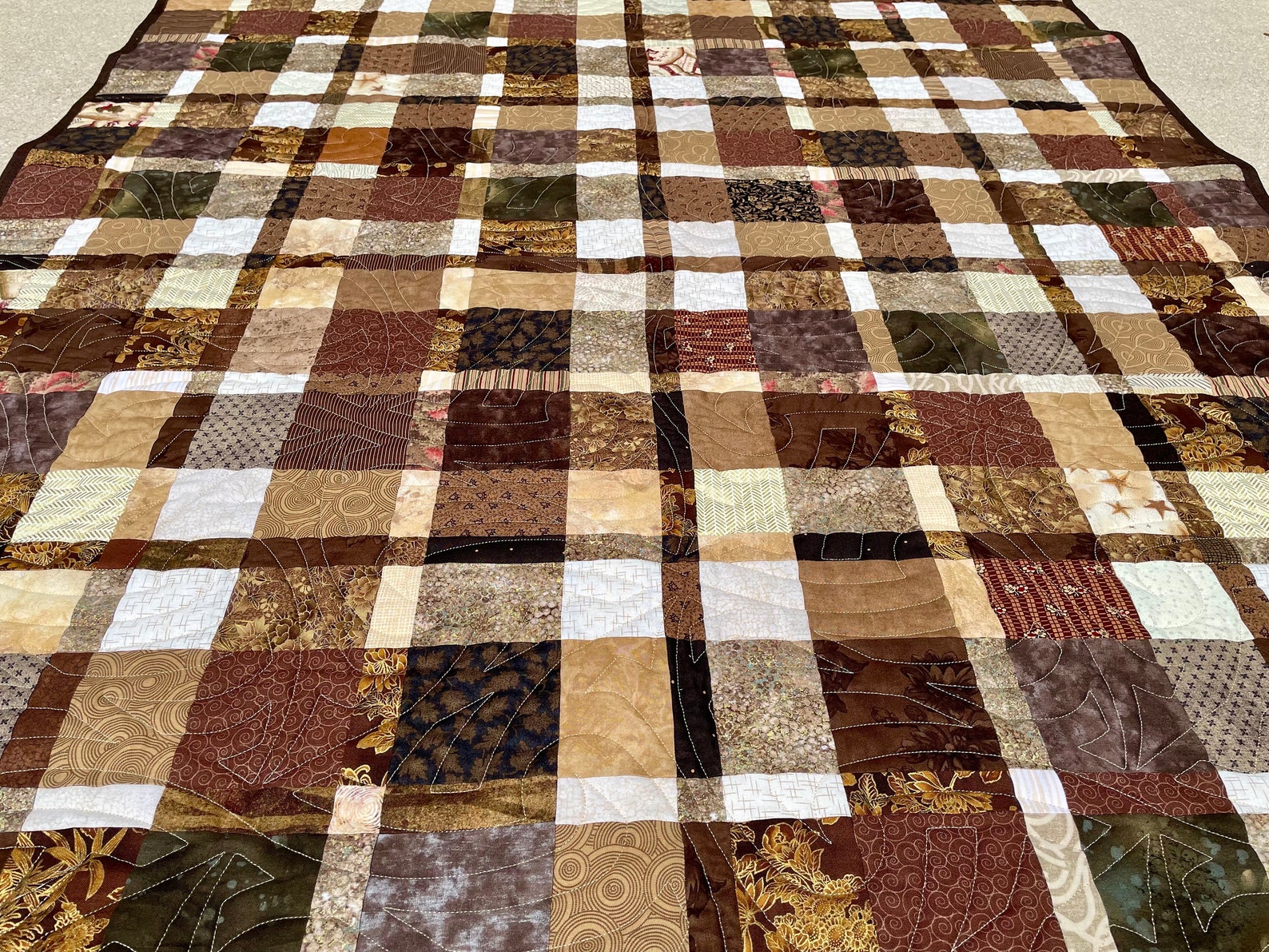 Scrappy Plaidish Quilt in Browns, Golds and Cream Handmade - Etsy