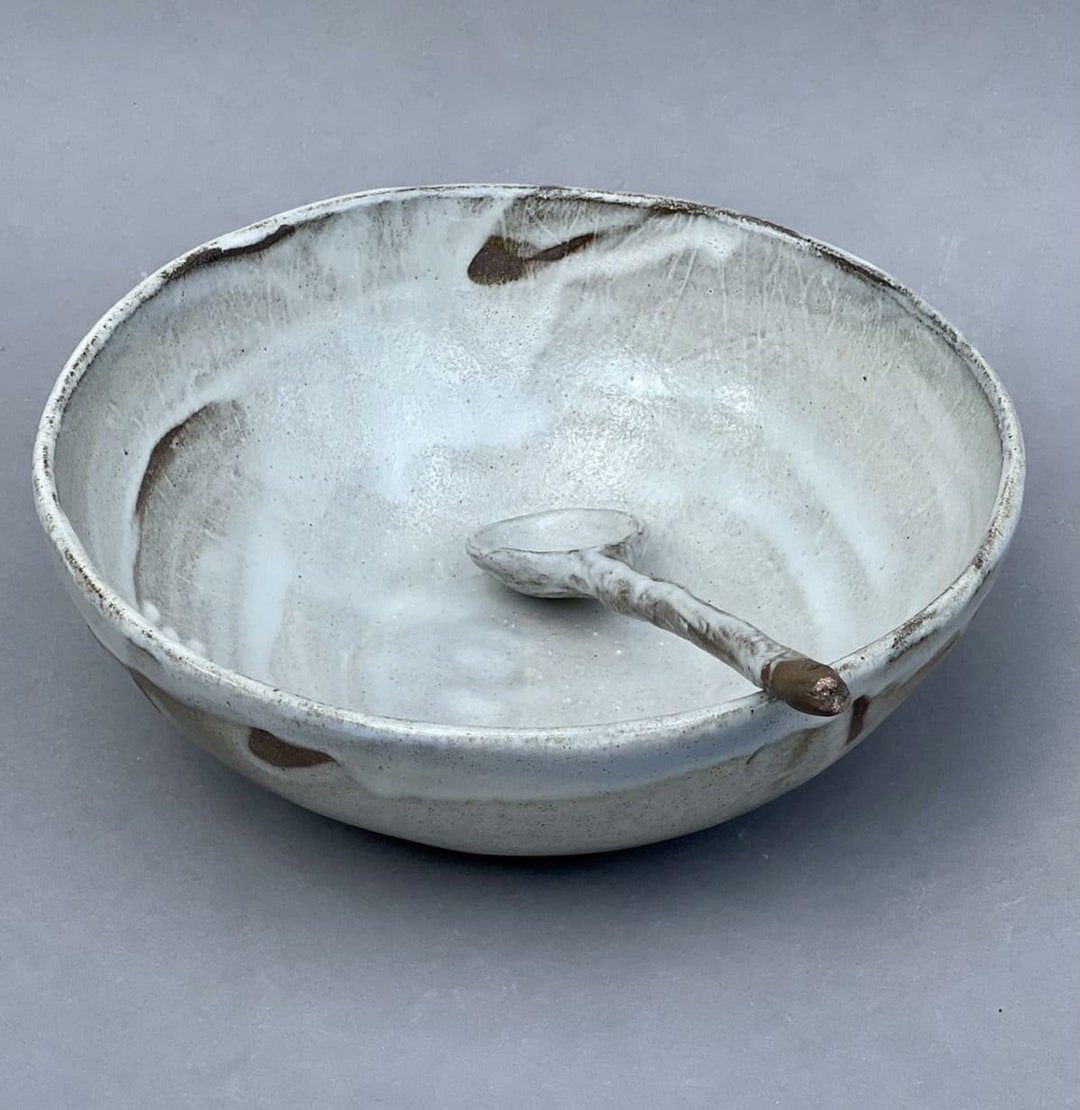 White Large Ceramic Salad Bowl, Modern Restaurant Dinnerware, Serving ...