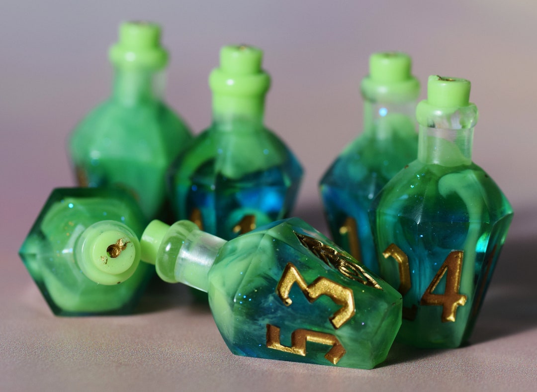 Potion D6 Handmade Resin Single Dice - Etsy