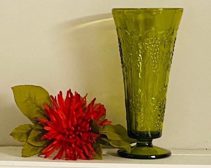 Vintage Green Indiana Glass Decorative 7.5footed Vase. Raised Pattern ...