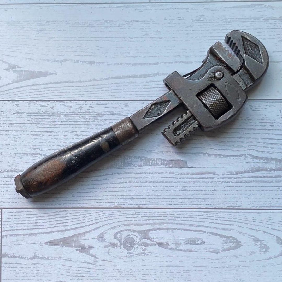 Antique Stillson Pipe Wrench- 7 Inch With Angled Teeth and Black Chippy ...
