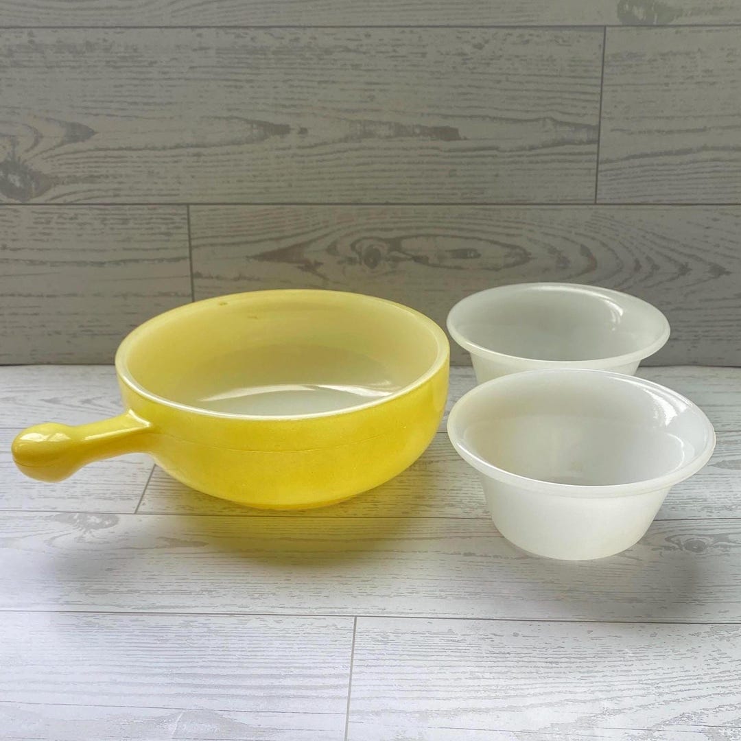 Vintage Glasbake Bowl Set: Yellow Stick Handle & White Milk Glass Prep ...