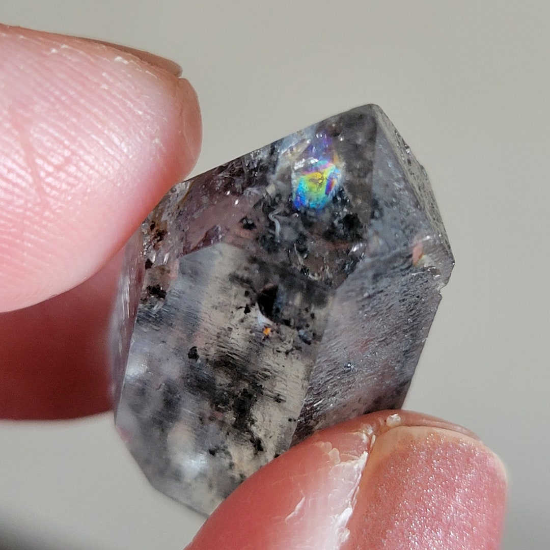 Double Terminated Tibetan Quartz Point With Carbon Inclusions and ...