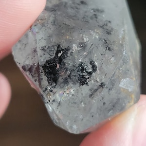 Double Terminated Tibetan Quartz Point With Moving Carbon Particles and Rainbow Inclusions ...