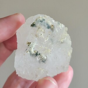 Himalayan Ice Quartz With Chlorite Inclusions- Interference Quartz ...