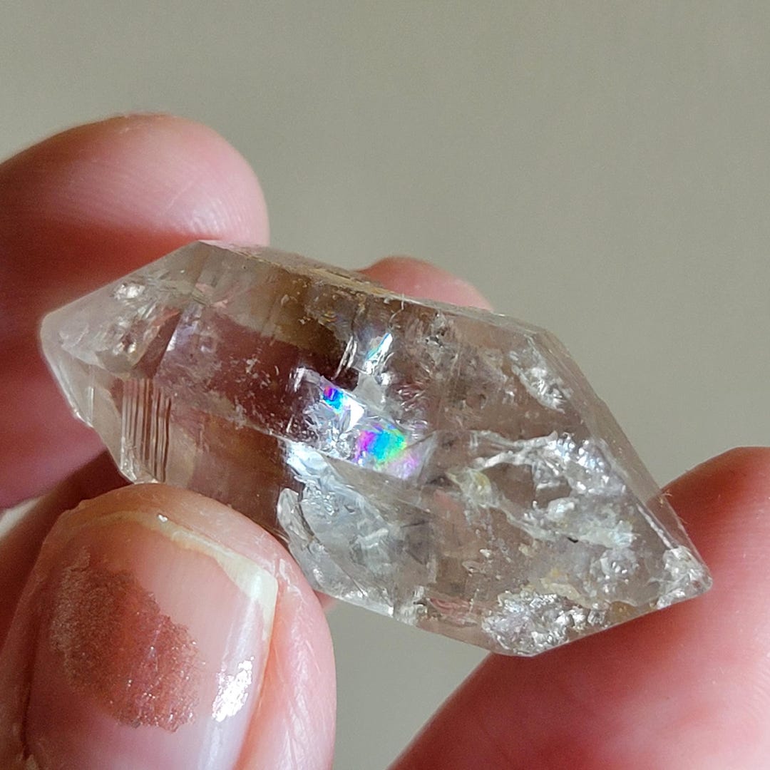 Double Terminated Tibetan Rainbow Quartz Point Tibetan Quartz Rainbow ...