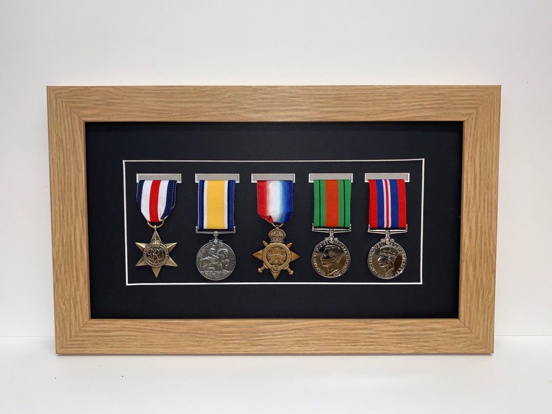 War Medal Display Frame for WW1 WW2 Military World War Medal, 6 Frame ...