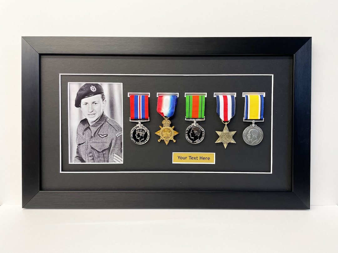 Military War Medal Display Frame for 5 Medal, 6" X 4" Photo and Title ...