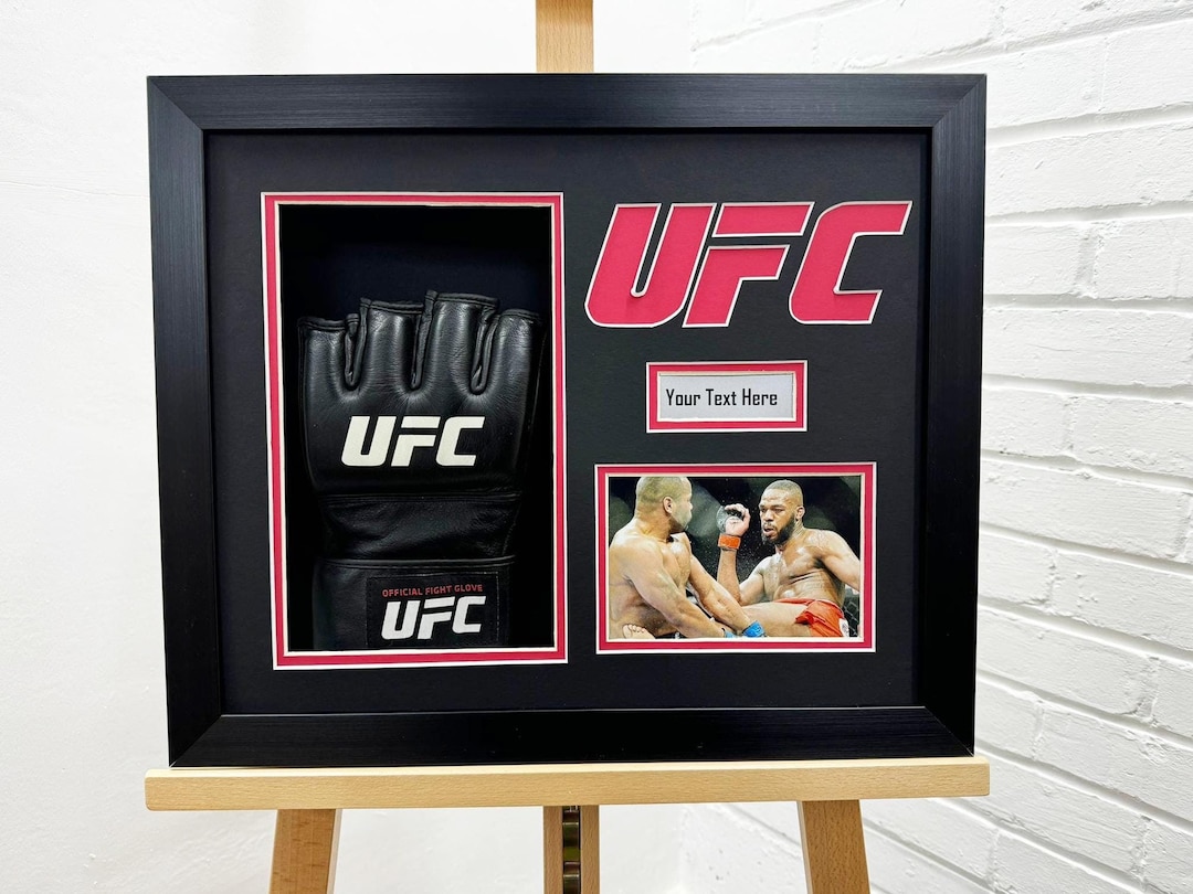 UFC Glove Display Case: 3D Box Frame, Photo & Title Box - Etsy UK