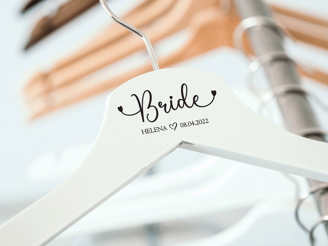 Personalized Wedding Couple Hangers, Mr and Mrs Hangers, Custom Wedding ...
