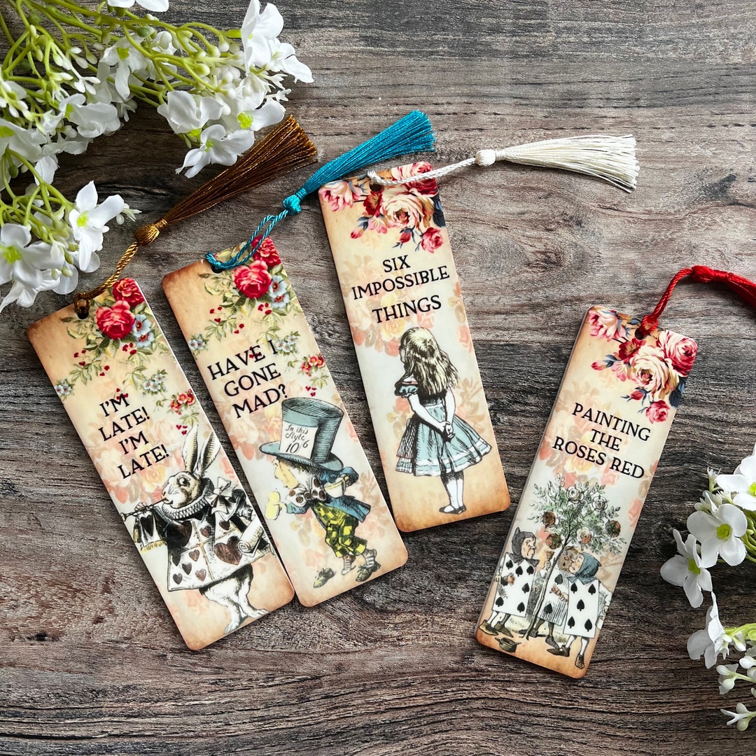 Alice in Wonderland. Bookmark. Mad Hatter. Queen of Hearts. Classic ...