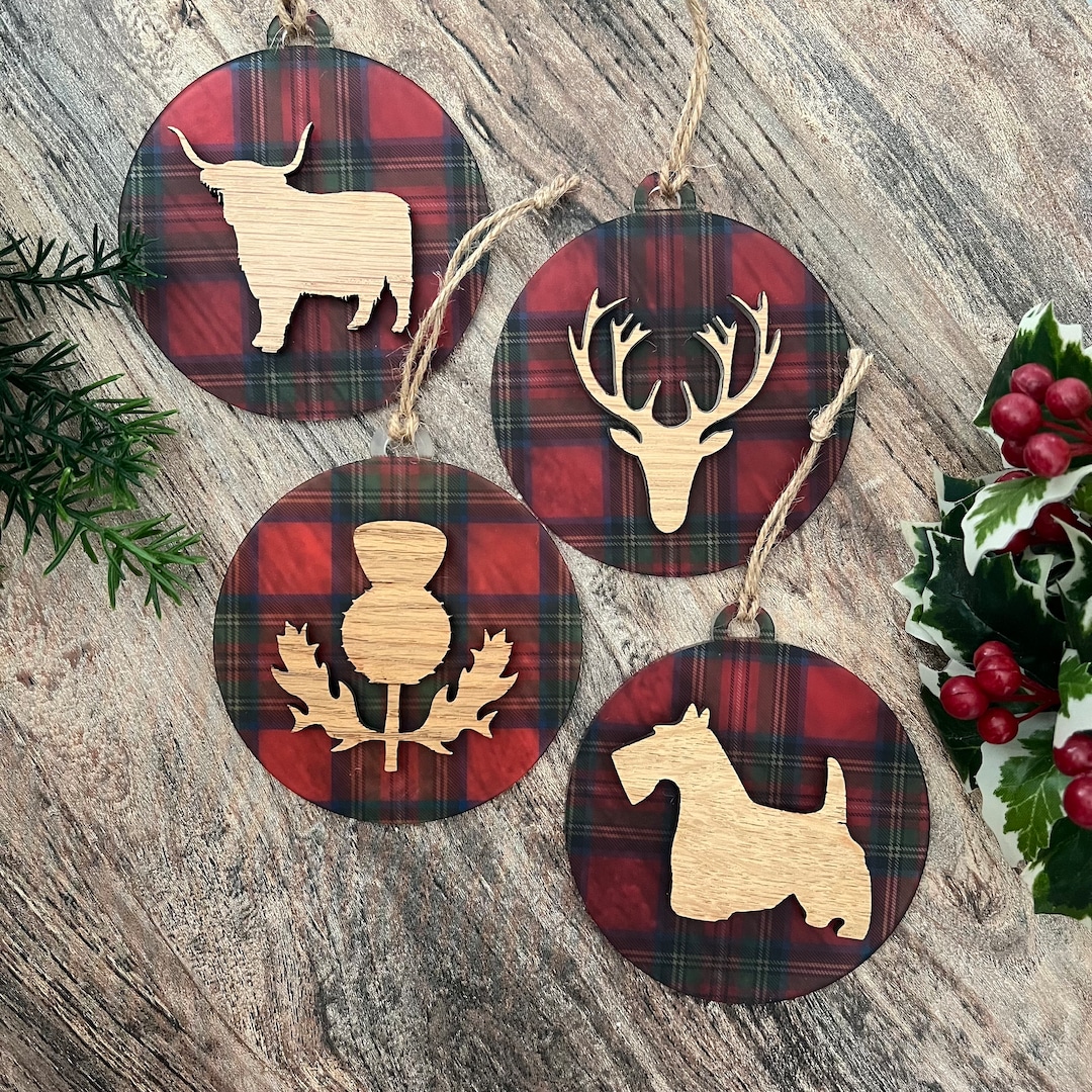 Stewart Tartan Christmas Decorations. Set of 4. Oak. Scottie. Thistle ...