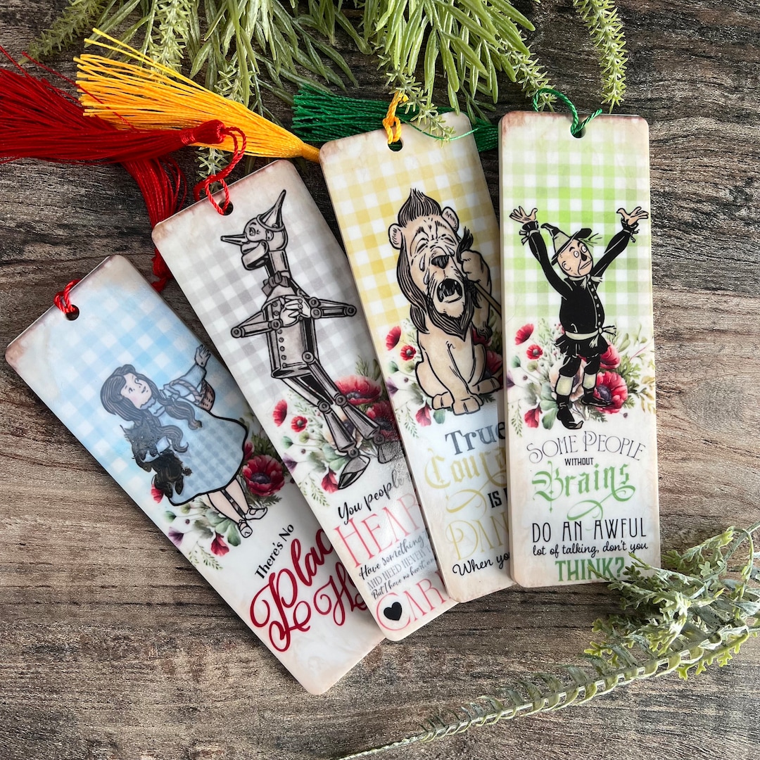 The Wizard of Oz. Bookmark. Red Slippers. Dorothy. Tin Man. Scarecrow ...