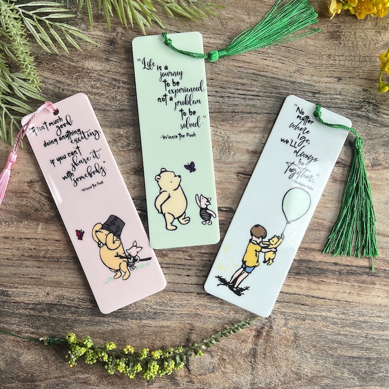 Classics Winnie the Pooh Bookmark. Winnie the Pooh. Bookmark. Classic ...