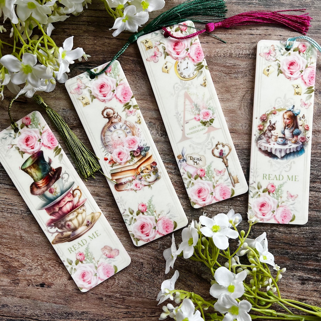 Alice in Wonderland. Bookmark. Mad Hatter. Queen of Hearts. Classic ...