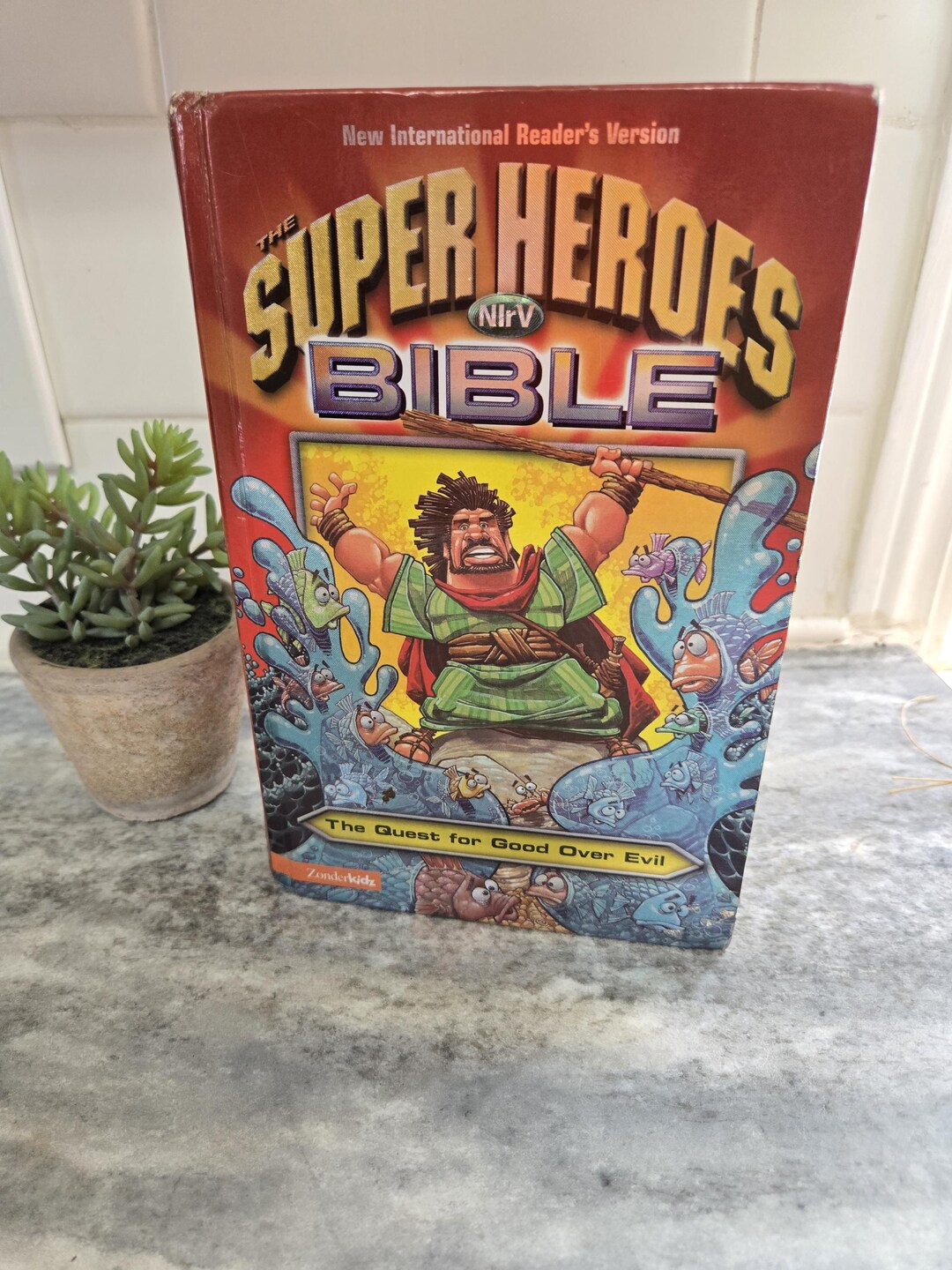 Vtg Super Hero's Bible - NIRV Quest for Good Over Evil by Jean E ...