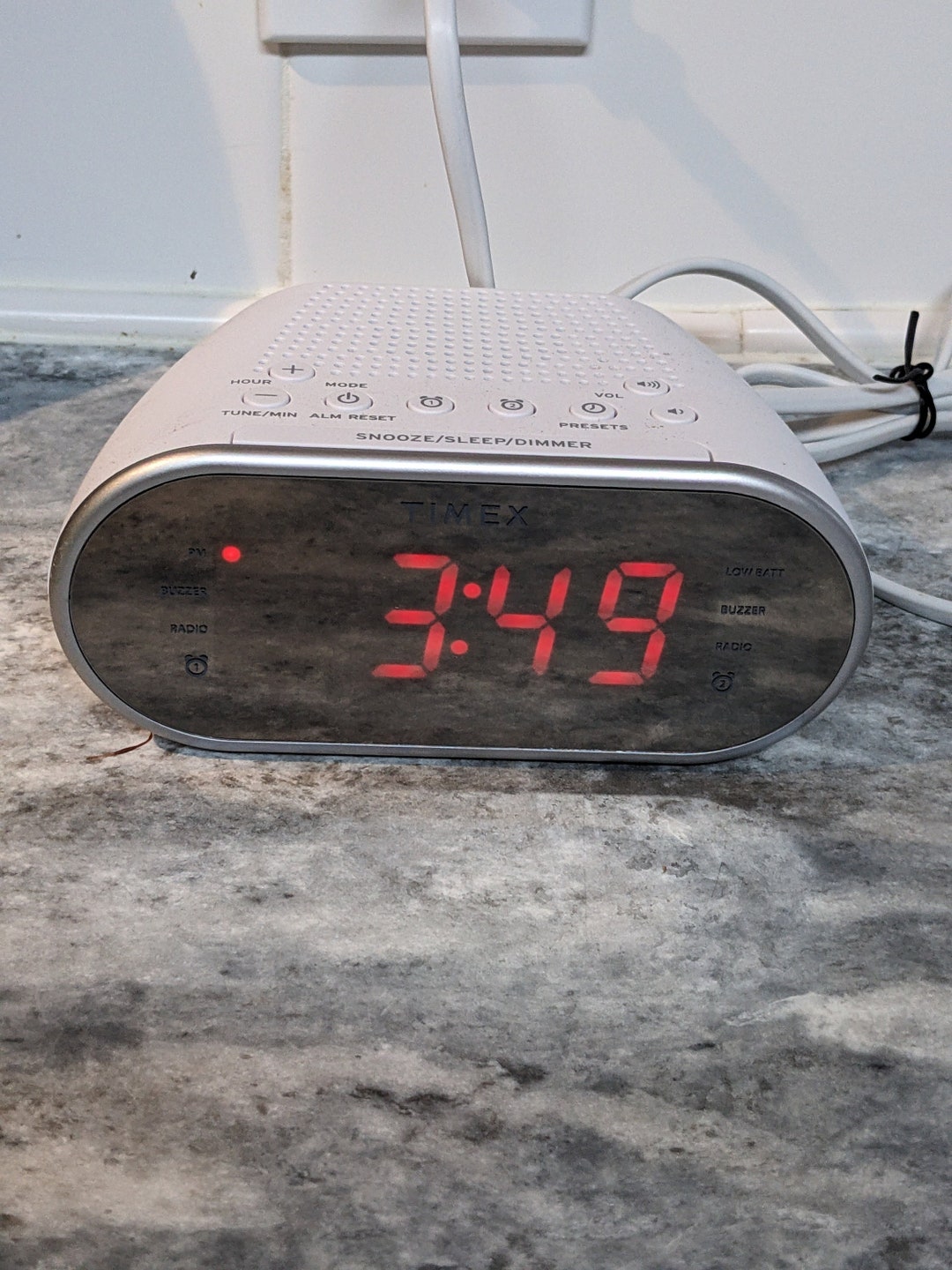 Vintage Timex AM/FM Digital Tuning Red LED Display Dual Alarm Clock ...