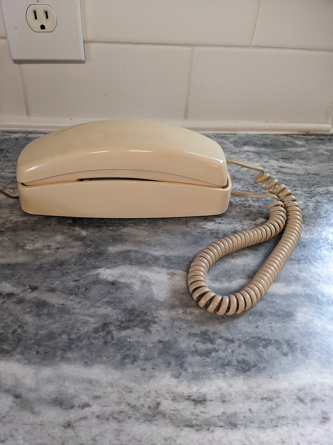 Vintage Beige ATT Push Button Telephone - Etsy