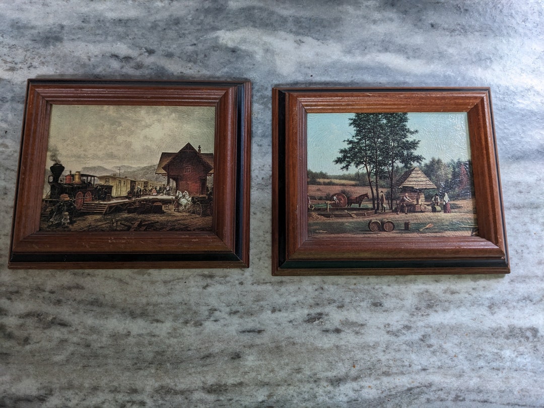 Vintage Pair of Small MCM Colonial Art Prints - Etsy