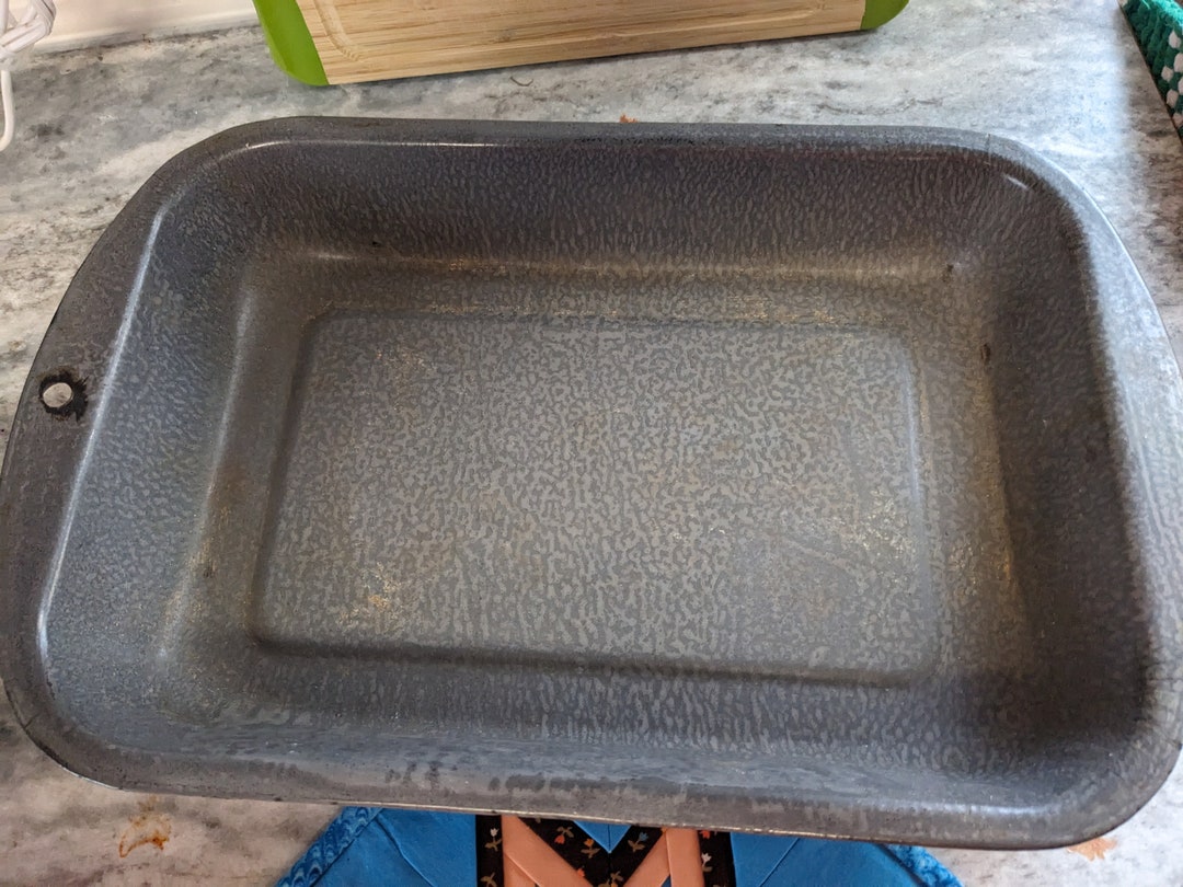 Vintage Gray Enamelware MCM Country Kitchen Baking Pan - Etsy