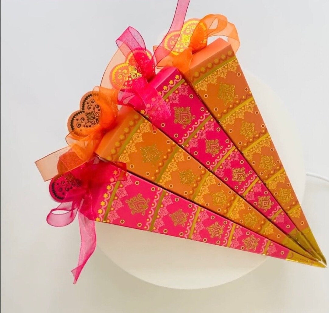Dhol Mendhi Mehndi Dholki Wedding Favours Candy Cone Shaped Boxes ...