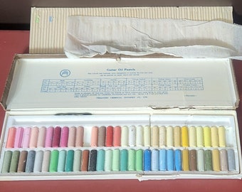 Oil Pastels Box - Etsy