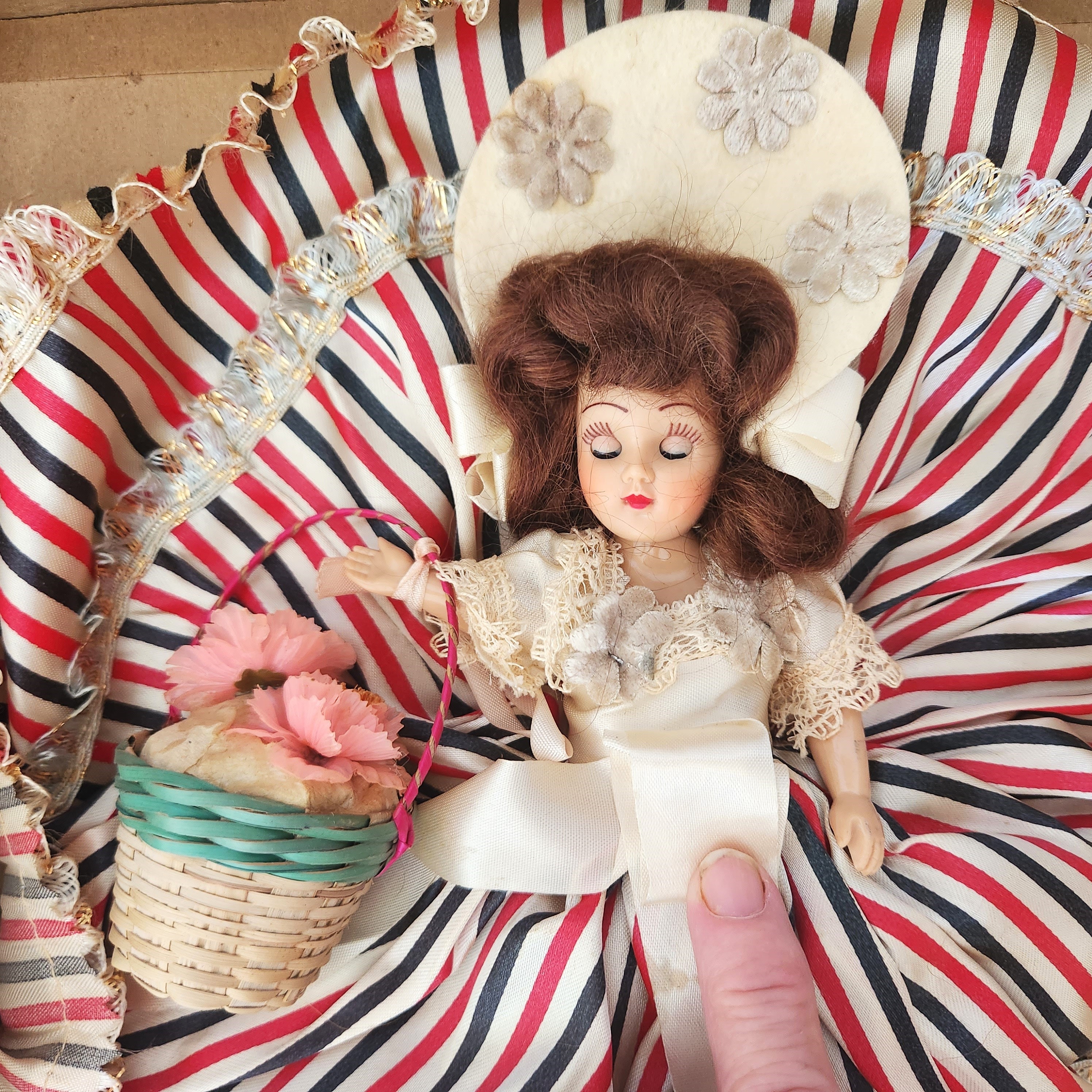 Vintage French Girl Doll, Dolls of All Nations Collection 783, Duchess ...