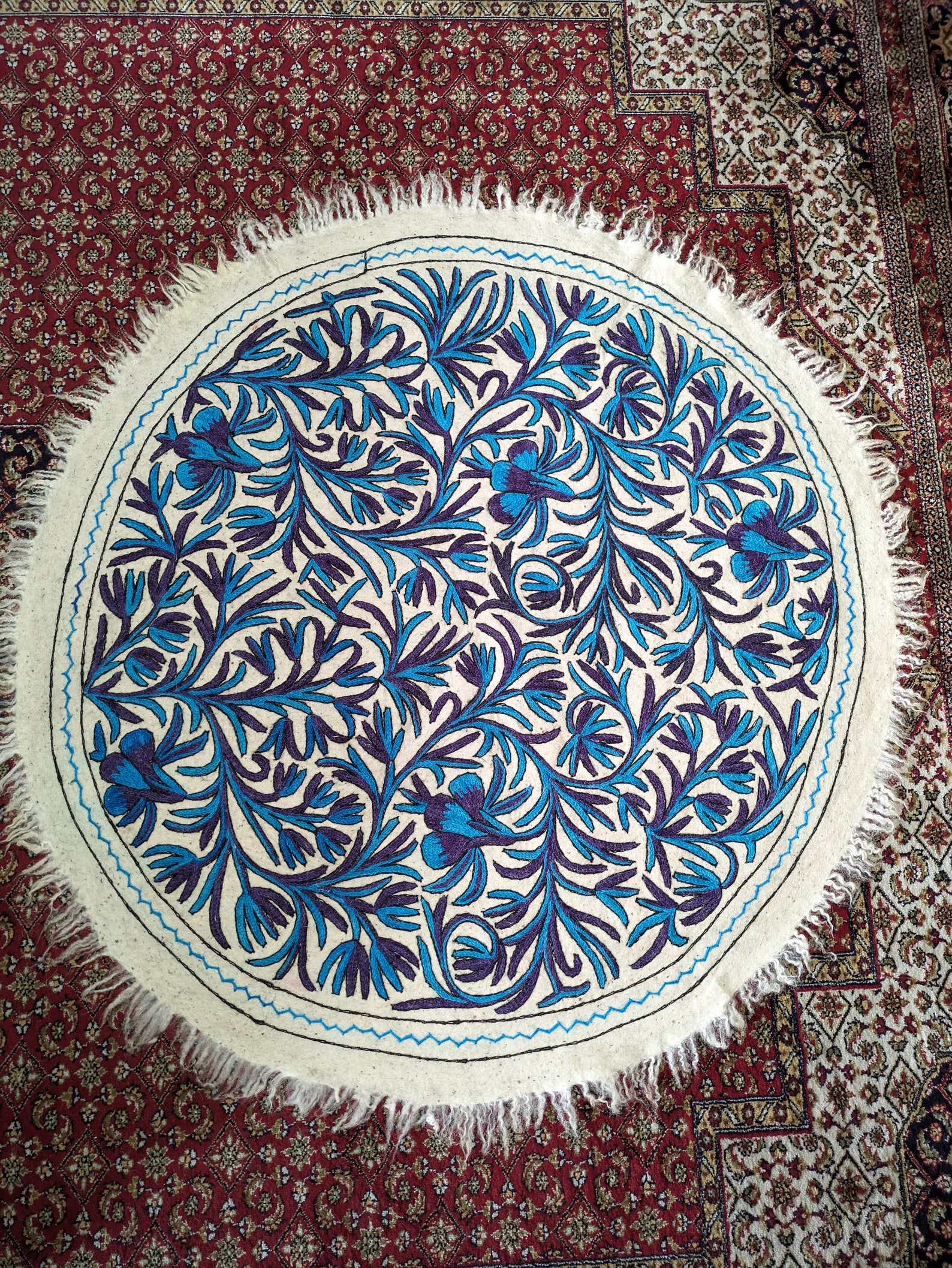 Round 4.5ft Kashmiri Namda Rug Blue and White Namda Rug Wool Rug Area ...