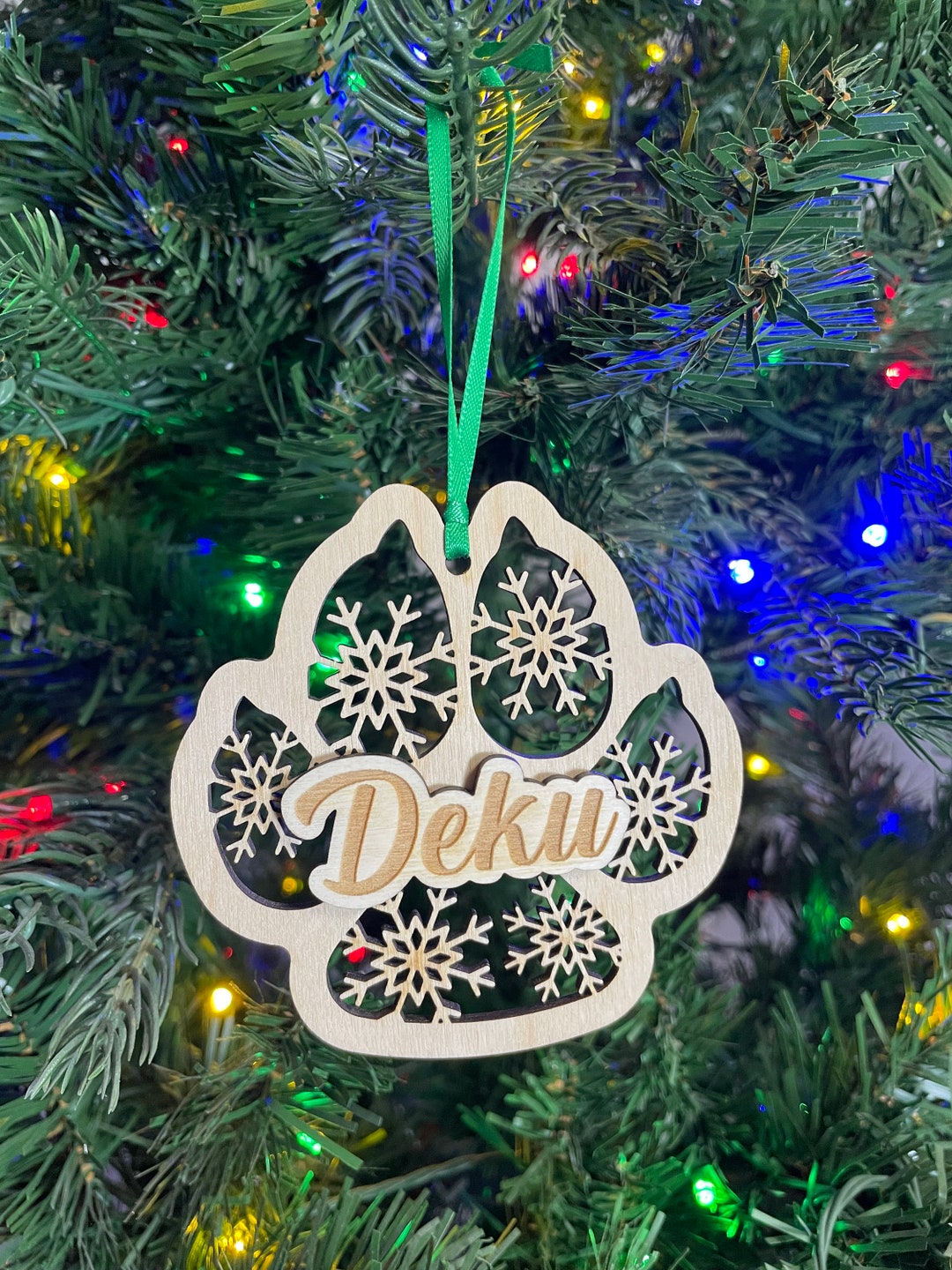 Customizable Dog Paw Snowflake Ornament - Etsy