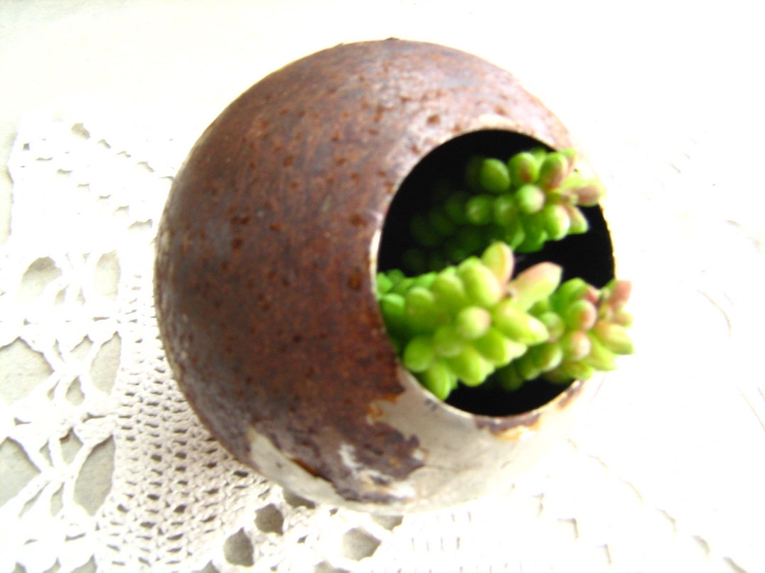 Vintage Rustic Metal Ball Table Centerpiece 9cm X 10,5cm Rusty Old ...