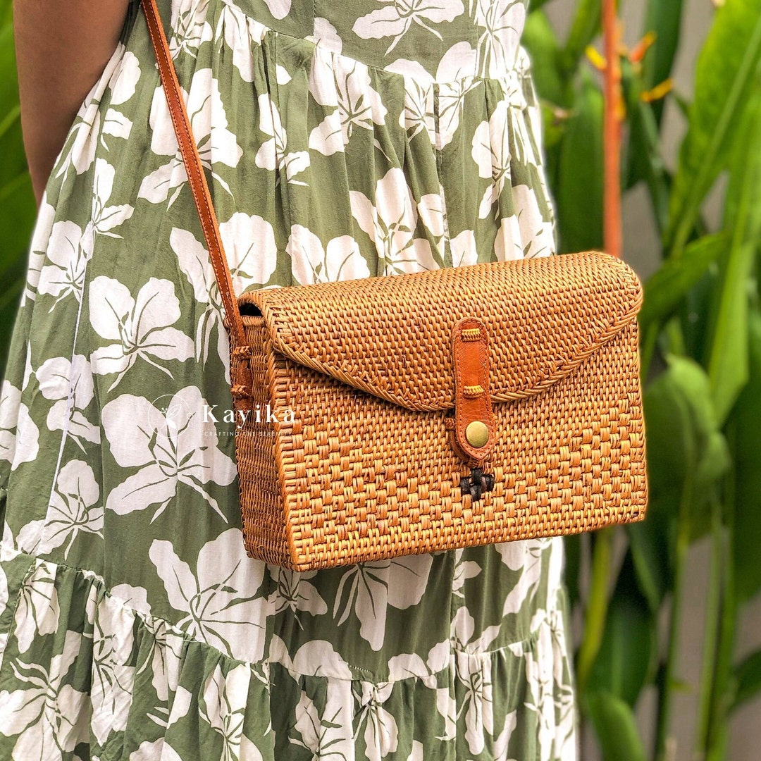 Handmade Rattan Envelope Bag, Bohemian Woven Straw Crossbody, Summer ...