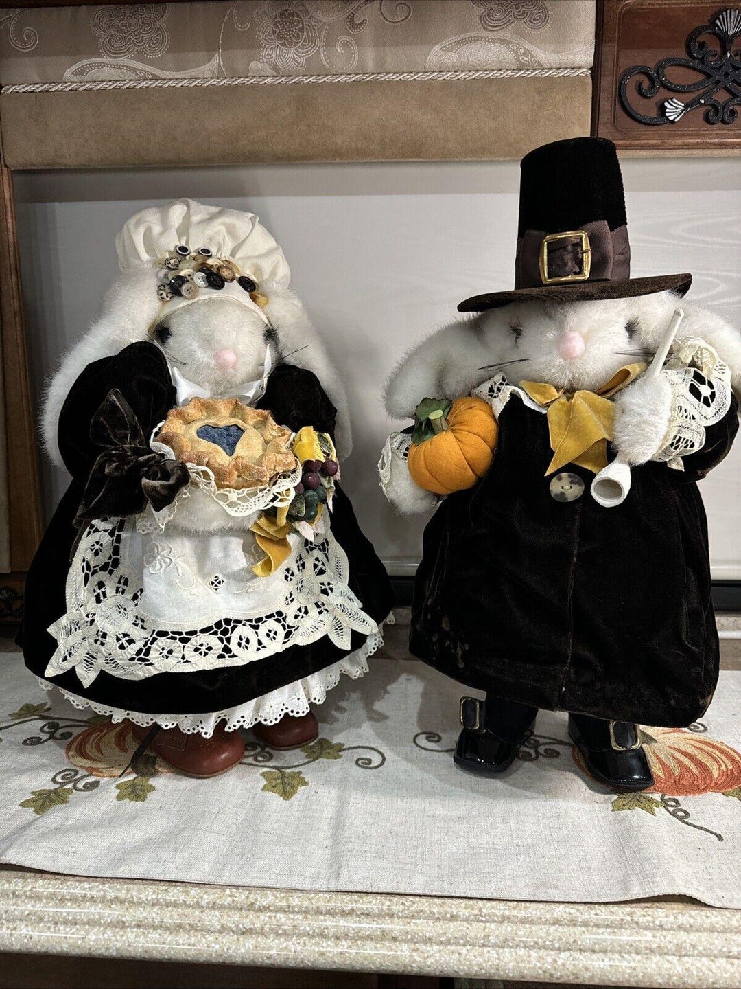 Rare Vintage Apple Whimseys Pilgrim Bunnies - Etsy