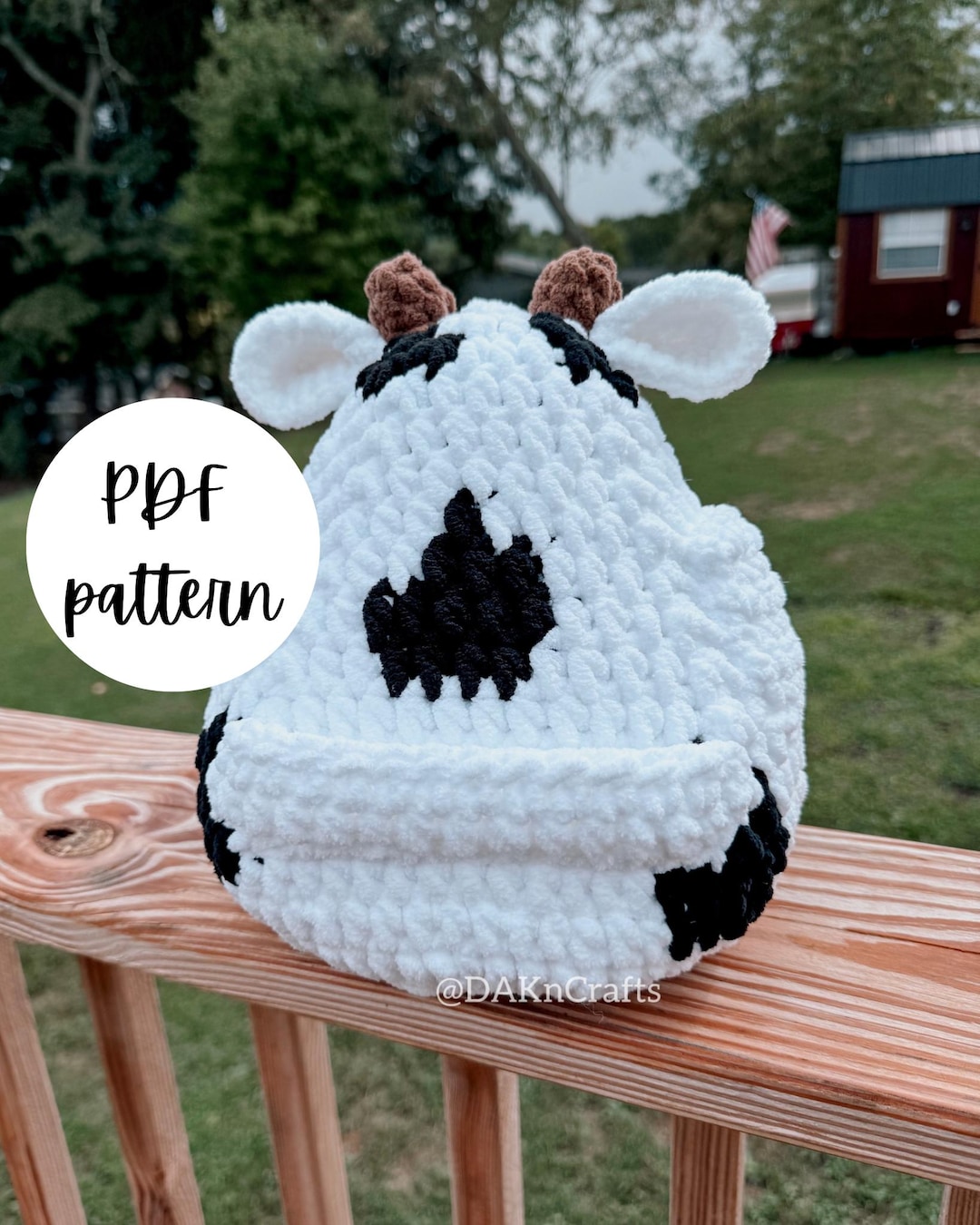 Cow Pouf Crochet Pattern | Pdf File| Bookish | Book Gifts | Booktok - Etsy