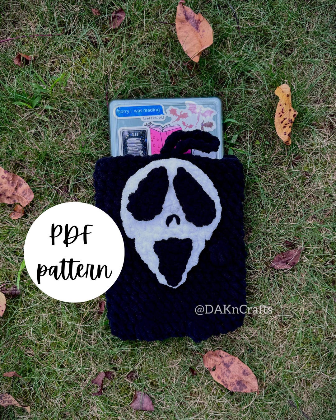 Ghostface Kindle Sleeve Crochet Pattern | Pdf File| Bookish | Book Gifts | Booktok - Etsy