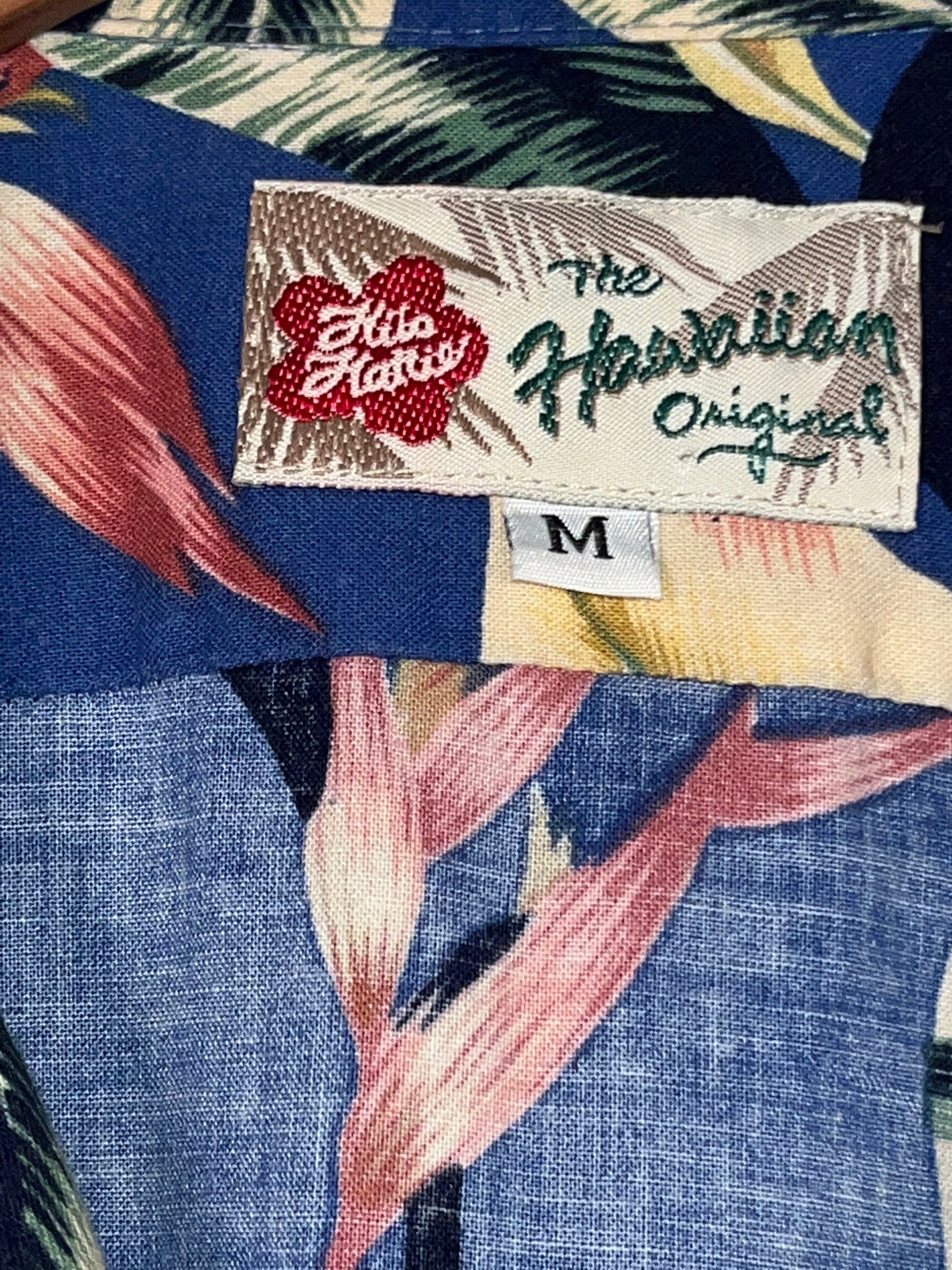 Hilo Hattie Hawaii Original Button Down Vintage Medium sold by Chris ...