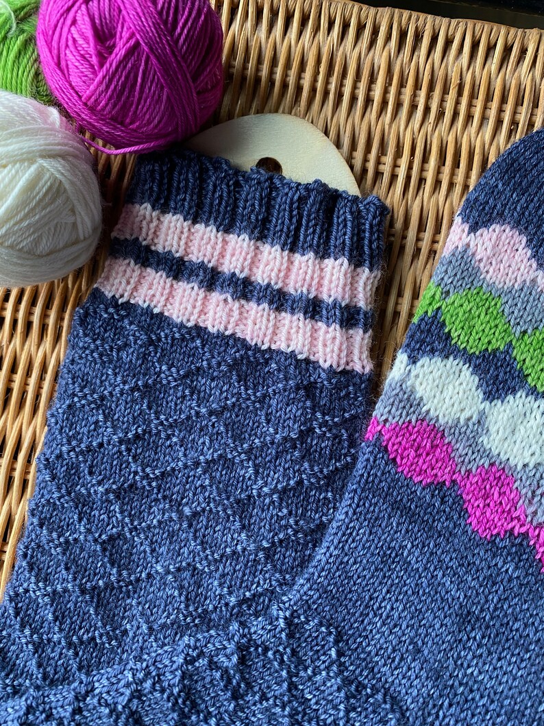 Cozy Wool Sock Pattern - Oddie Socks (PDF) - Etsy