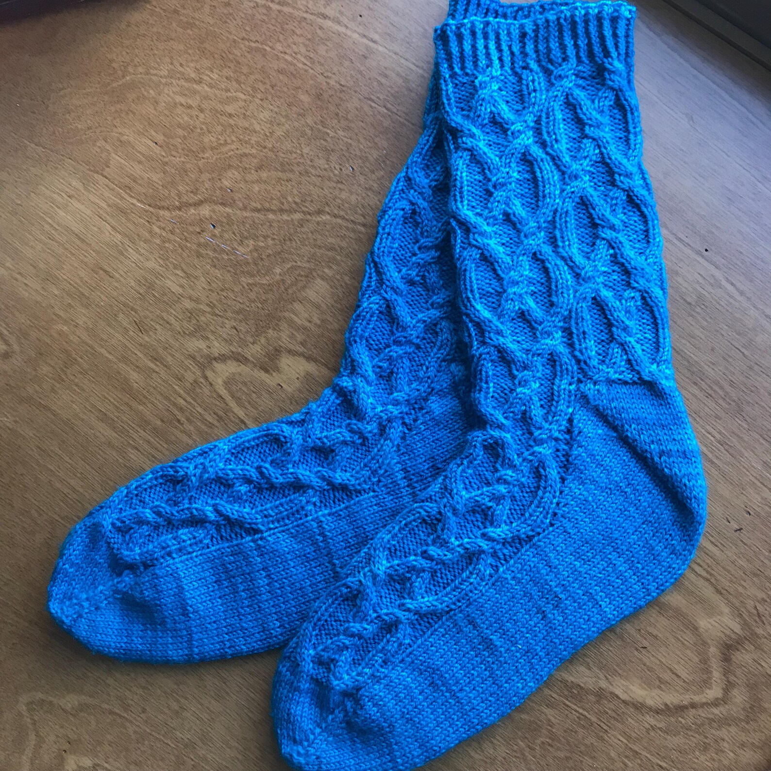 Plot Twist Socks Knitting Pattern (PDF) - Adult Cable Knit Sock Pattern ...