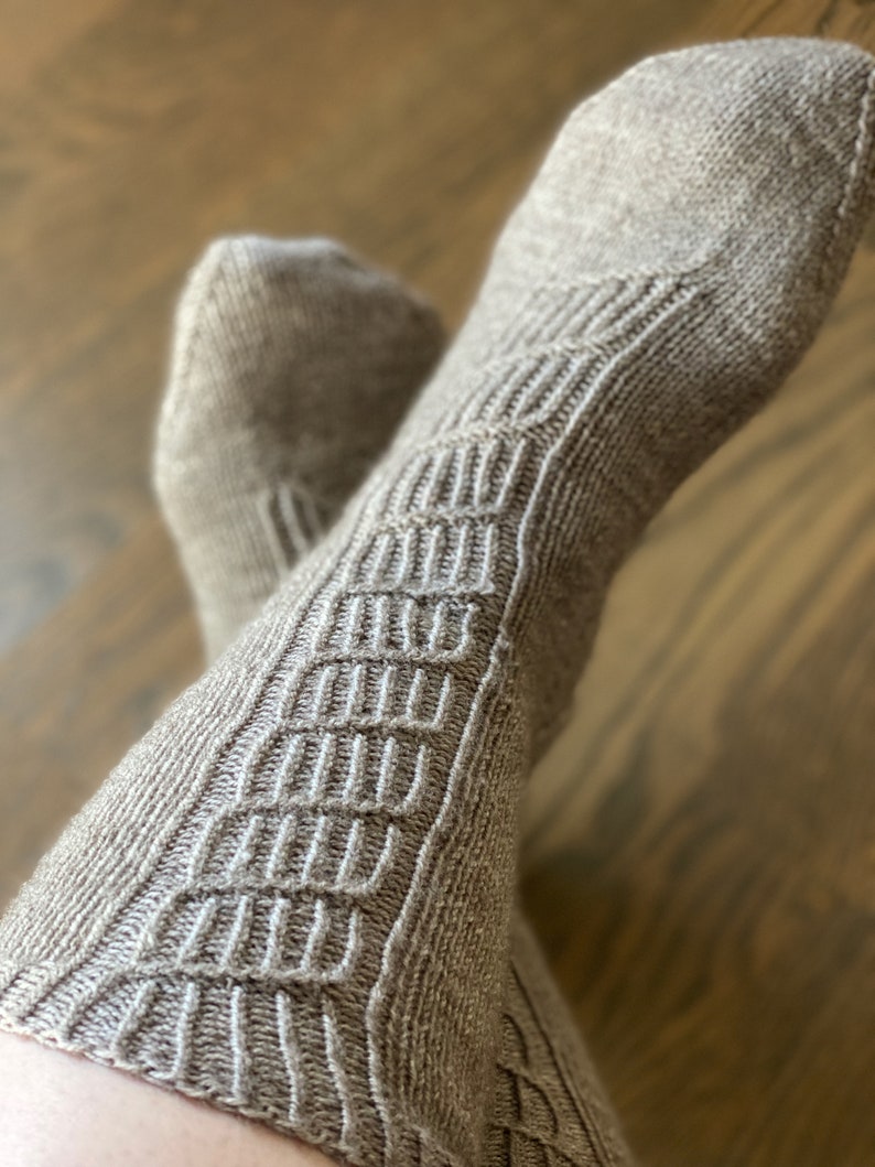 Easy Cable Sock Hand Knitting Pattern in 3 Adult Sizes Elevation Socks ...