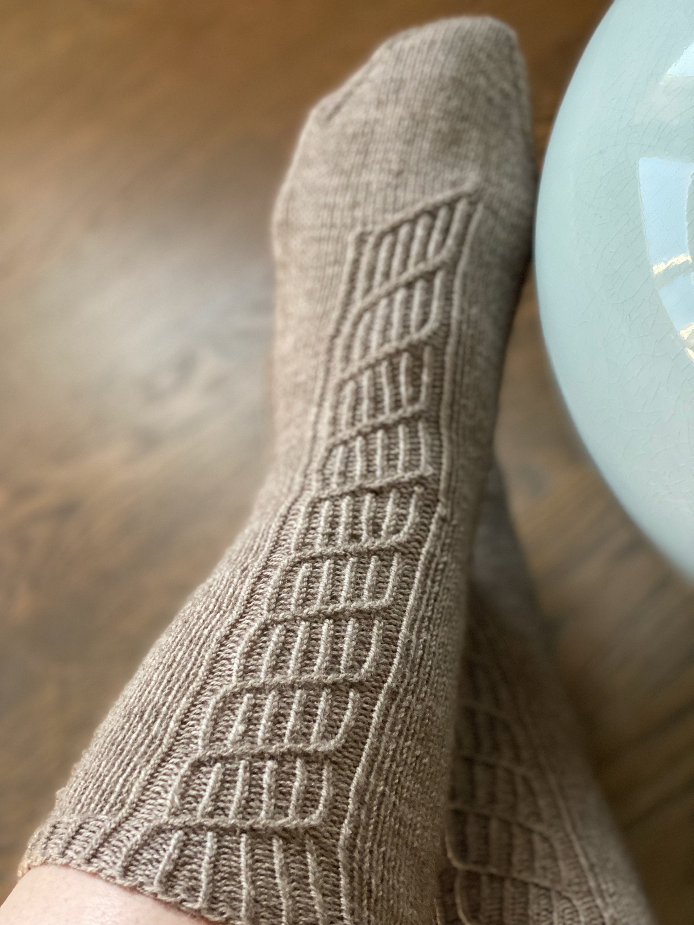 Easy Cable Sock Hand Knitting Pattern in 3 Adult Sizes Elevation Socks ...