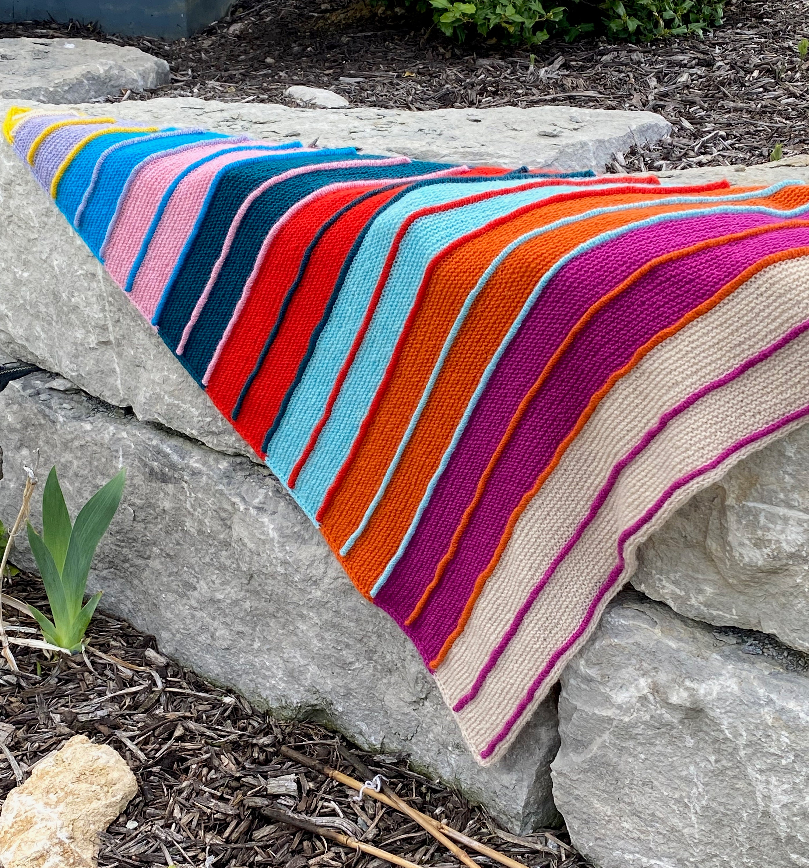 Oversized Garter & Welts Triangle Shawl Pattern - Subtitles Shawl (PDF ...