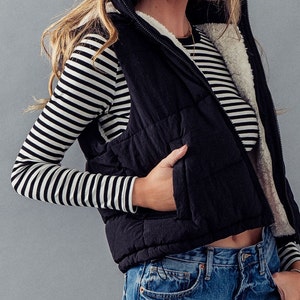 Sleeveless Padded Vest, Sherpa Lining, Toggle Tie Cozy Outerwear, Side ...