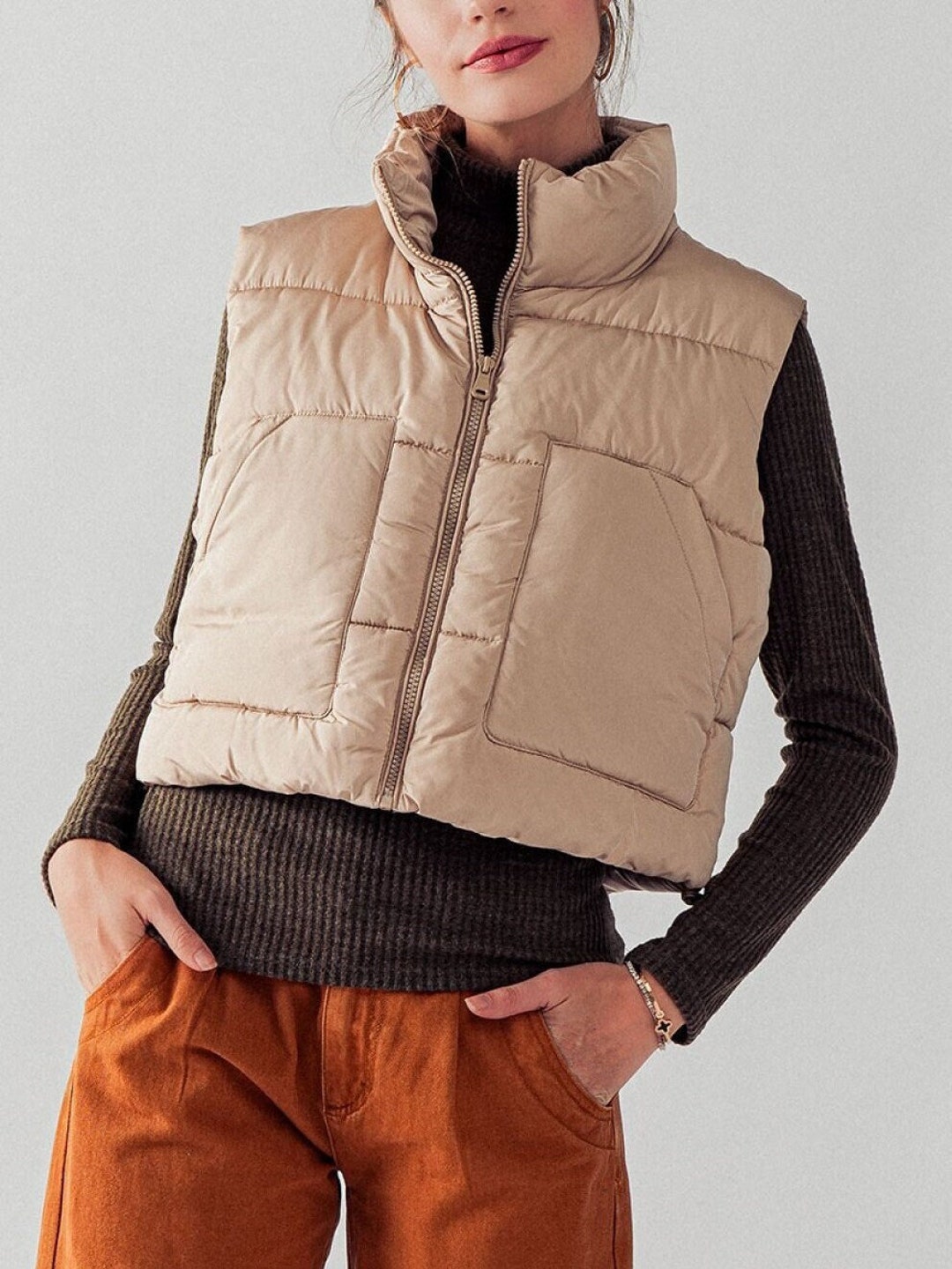 High Neck Cropped Puffer Vest - Stylish and Functional Fall/winter ...