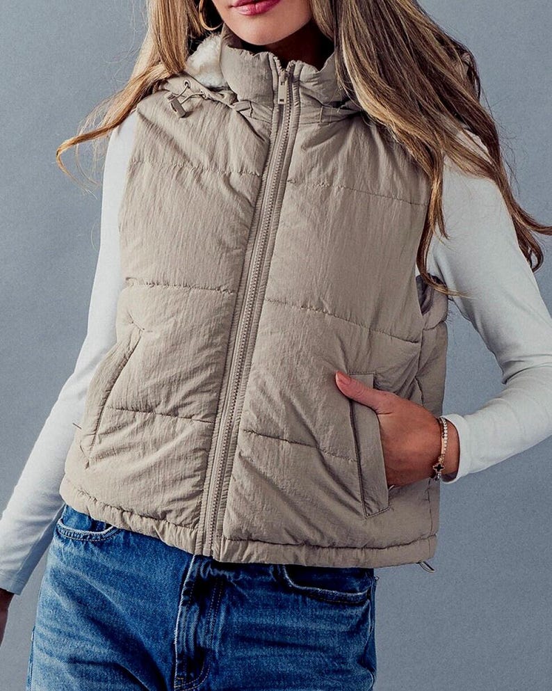 Sleeveless Padded Vest, Sherpa Lining, Toggle Tie Cozy Outerwear, Side ...