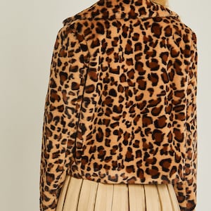 Cozy Leopard Print Faux Fur Teddy Jacket, Side Pockets, Soft and Fuzzy ...