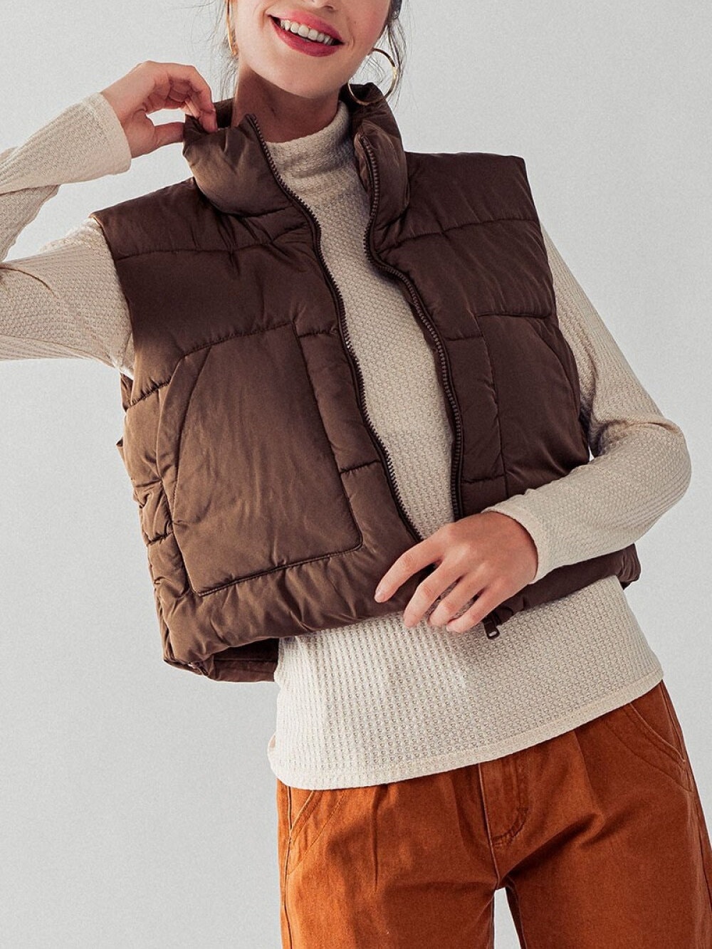 High Neck Cropped Puffer Vest - Stylish and Functional Fall/winter ...